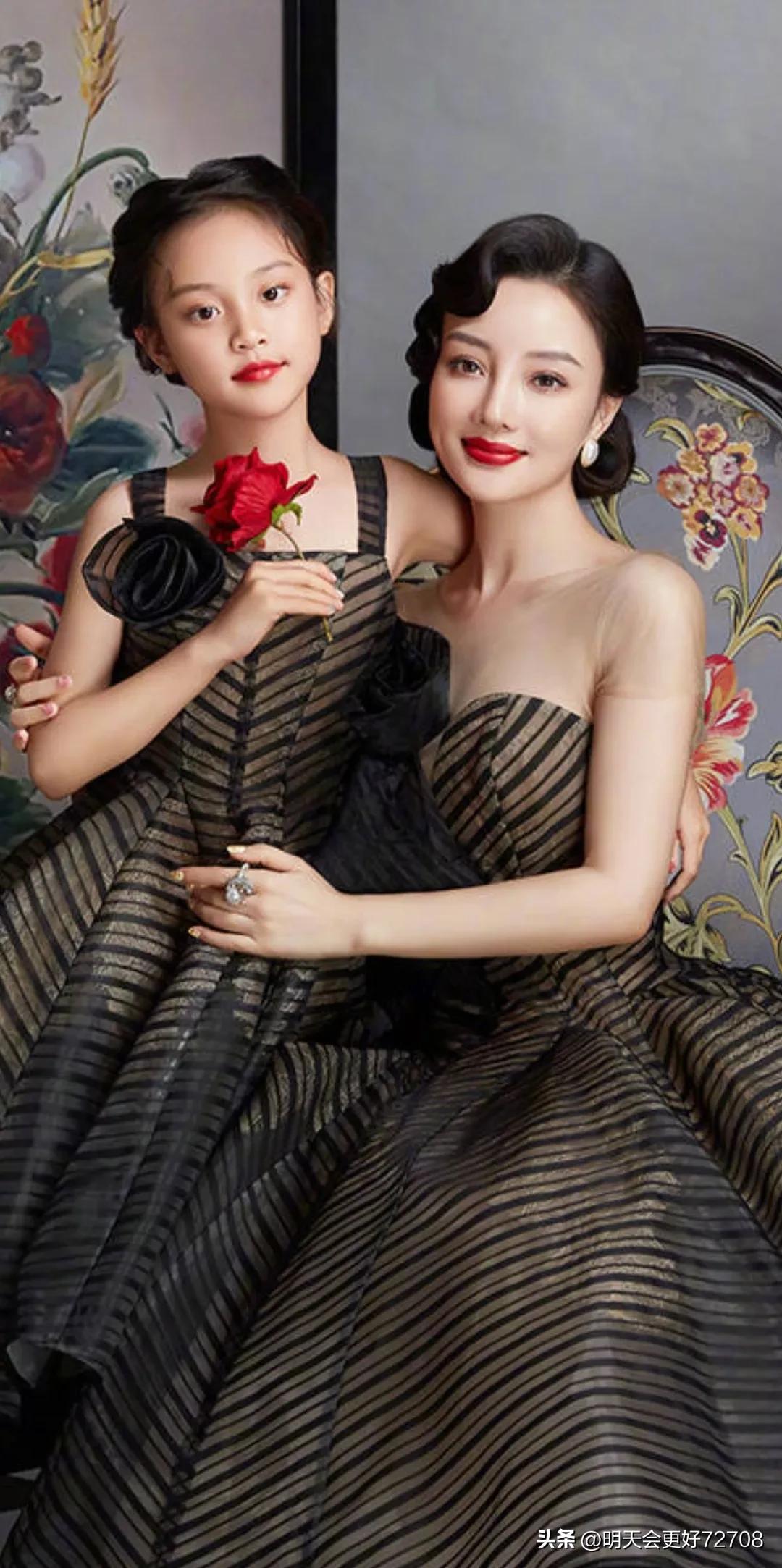 Li Xiaolu and her beautiful baby - iMedia