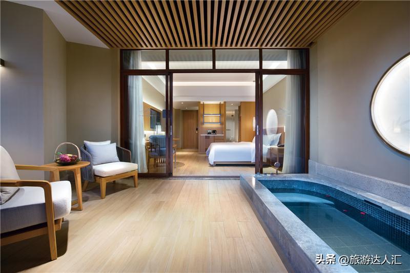 Guangzhou Zengcheng Forest Sea Hot Spring Resort Hotel, luxury two-day ...