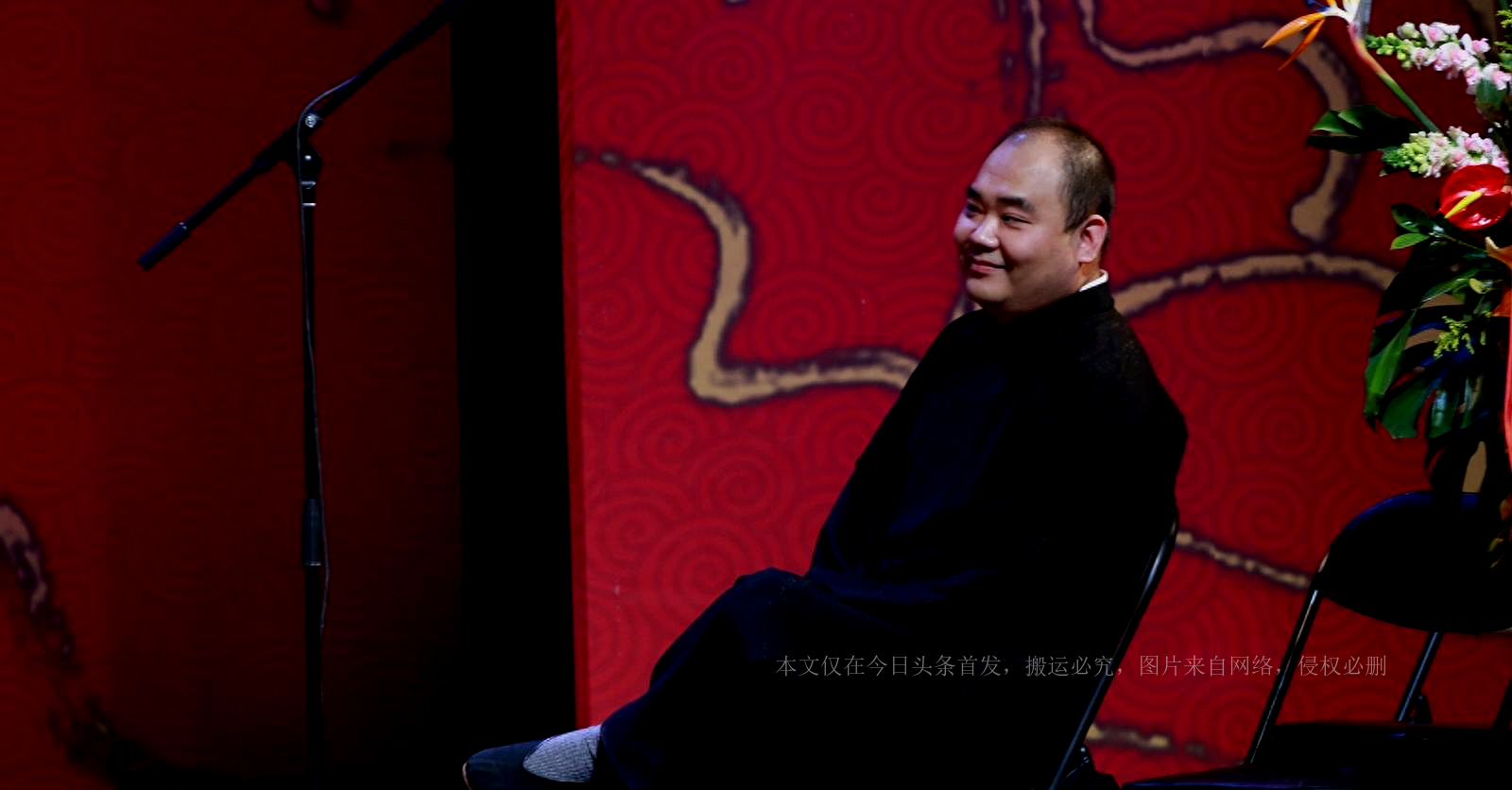 Hou Zhen: Playing games during working hours, why does Guo Degang ...