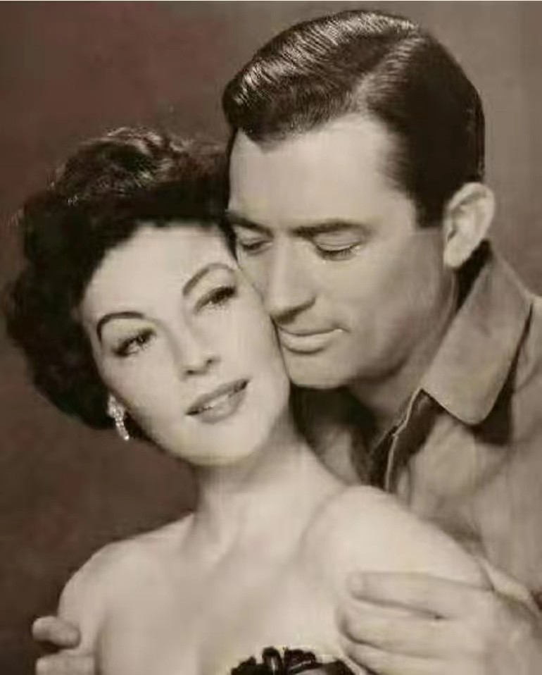 Cynthia, an American female spy, sold her body in exchange for ...