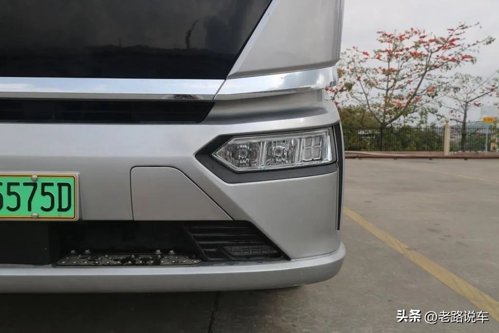 In short, it's good to visit BYD Q3 pure electric tractor - iNEWS