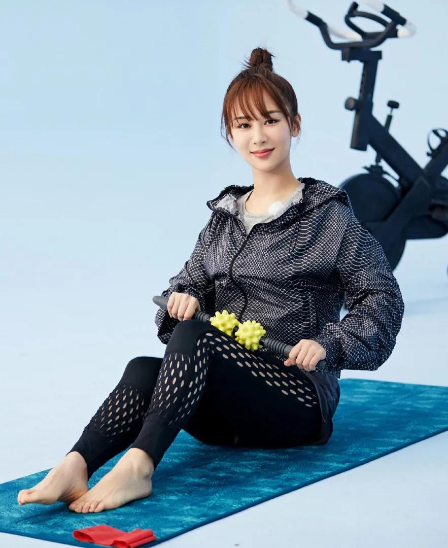 Goddess Yang Zi Beauty Foot - iNEWS