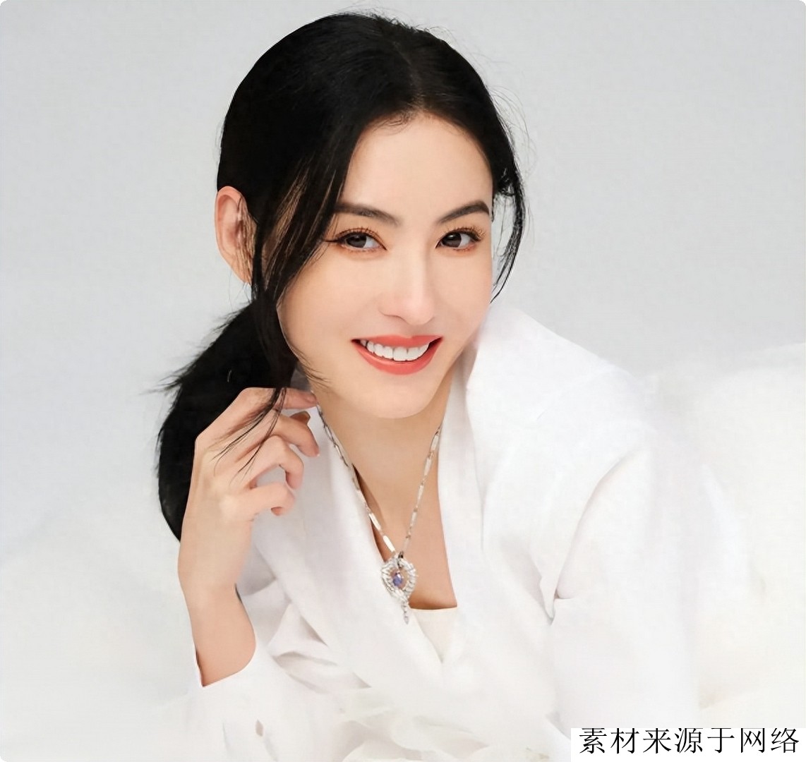 Cecilia Cheung was bumped into at the airport. She looked haggard and ...
