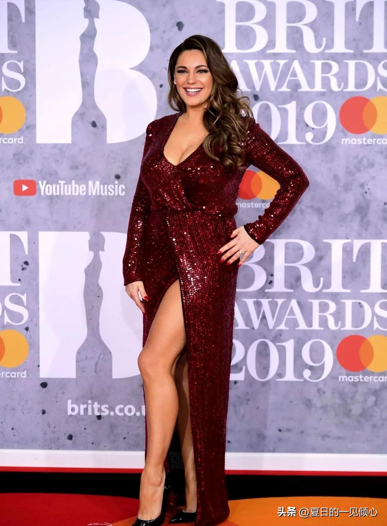 "Premier League Baby" Kelly Brook - iNEWS