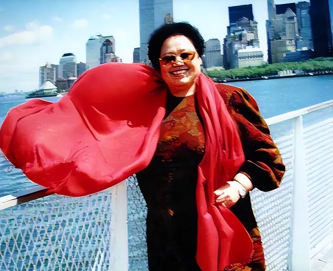 Promise with your body! Because of the love of saving his mother, the ...