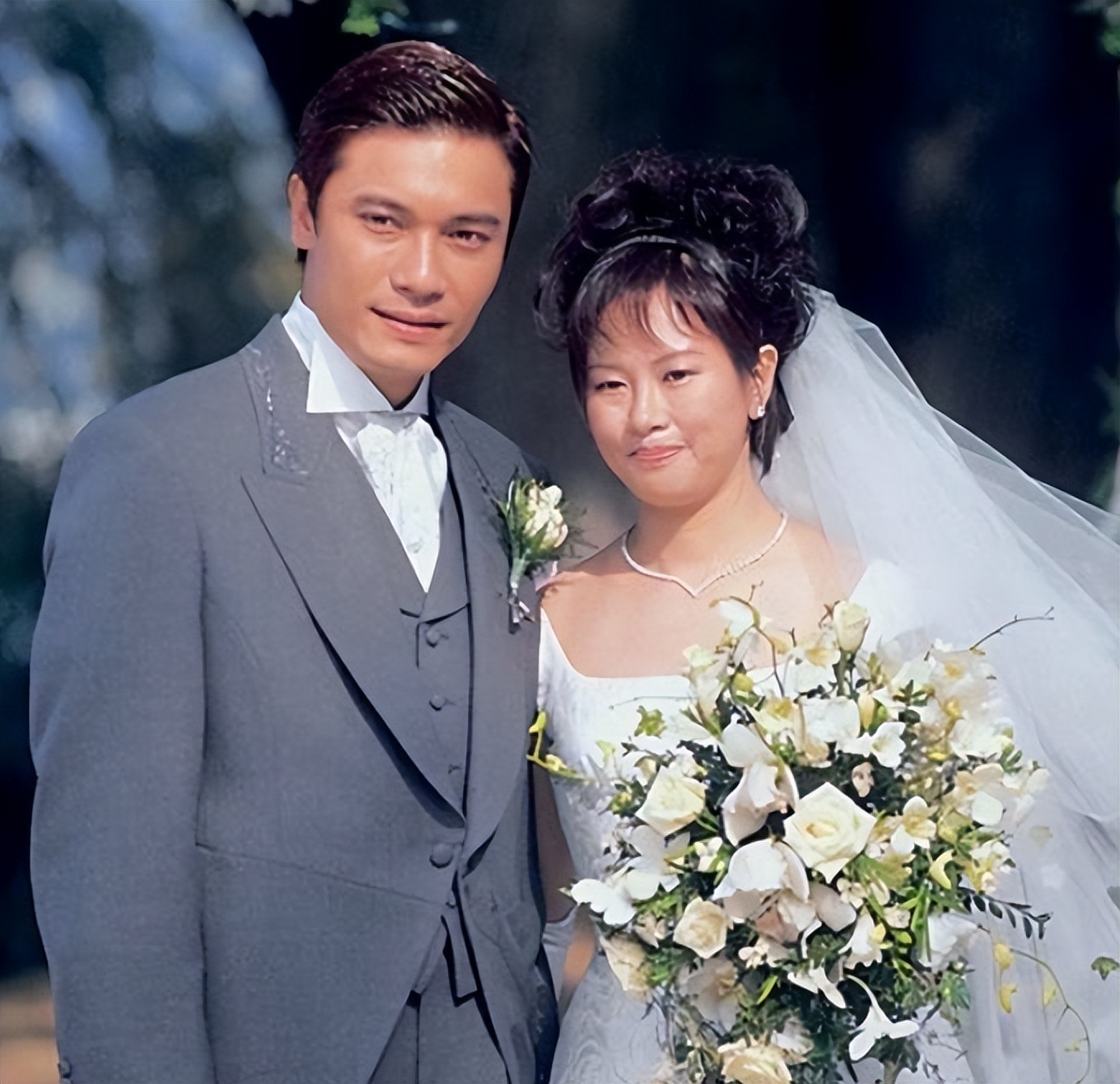 13 years ago, Luo Jialiang abandoned Fang Minyi, who had been in love ...
