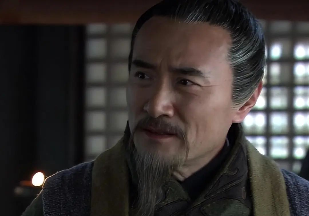 Why did Liu Bei give military power to Li Yan before his death and not to Zhuge Liang? This is ...