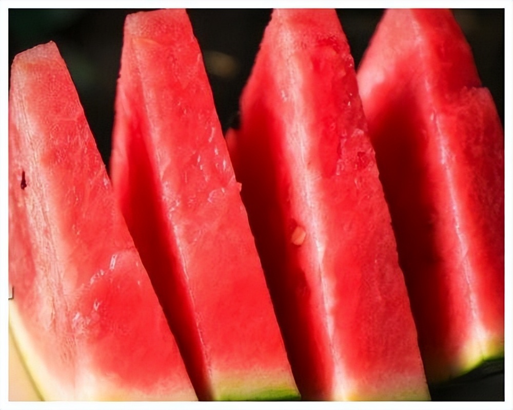 There are tricks to picking watermelons, keep in mind 4 tips, and ...