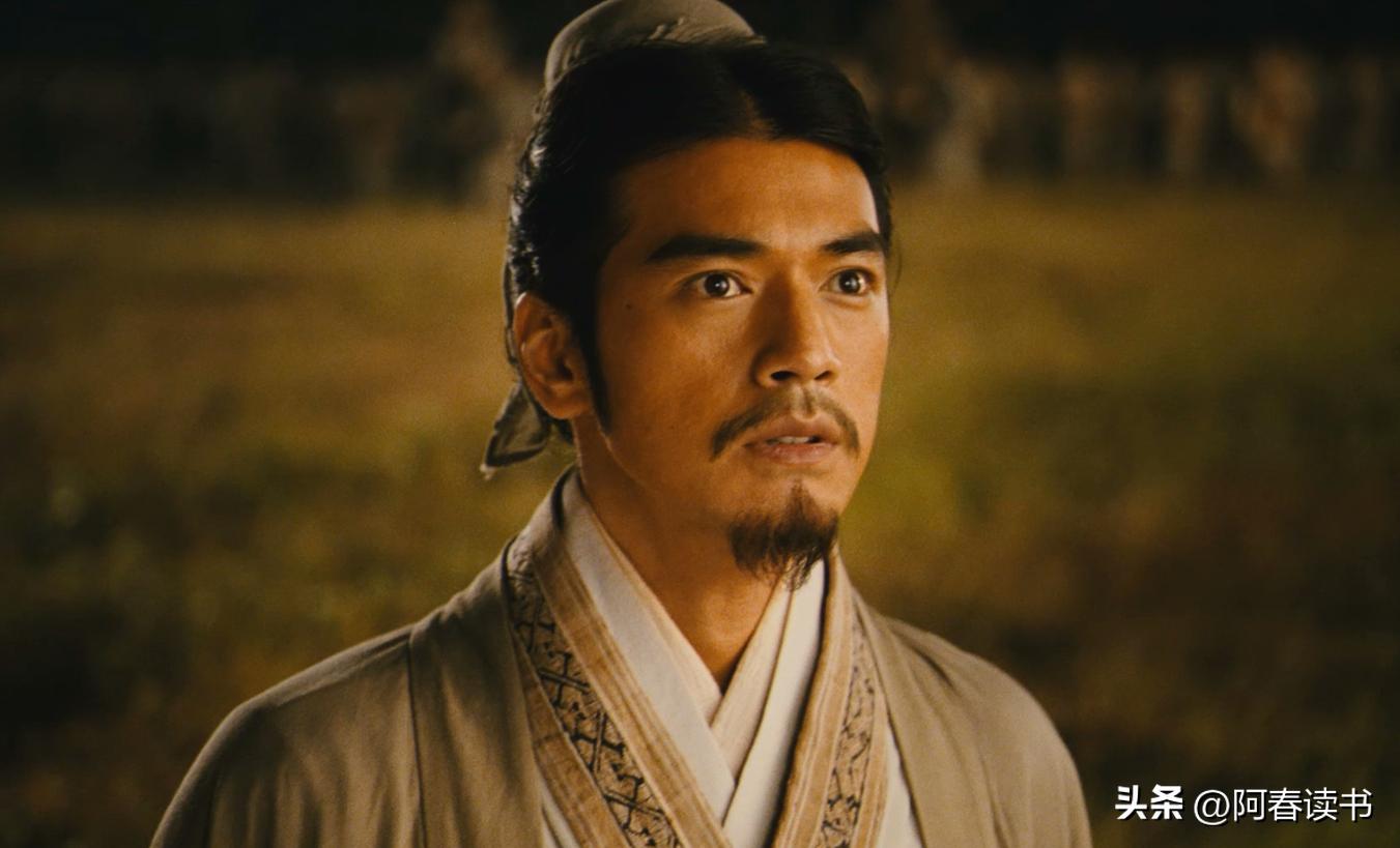 Zhou Yu vomited blood, Zhuge Liang borrowed Dongfeng to save him, who ...