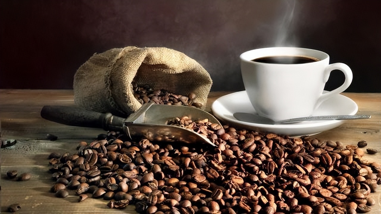 Women drink coffee, is it "delayed aging" or "accelerated aging"?Only ...