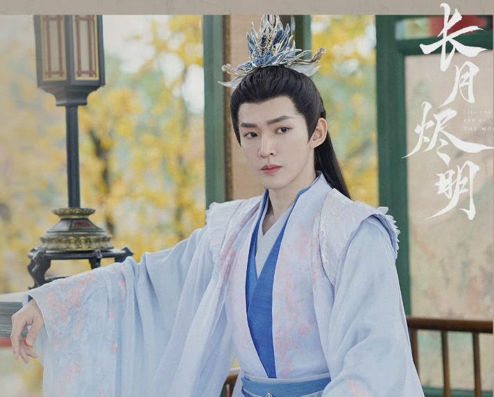 Jay Chou's younger brother, became a "professional male god green leaf ...