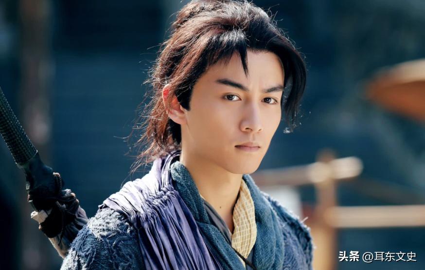 Why did Yang Guo recognize Ouyang Feng as his adoptive father?Look at ...