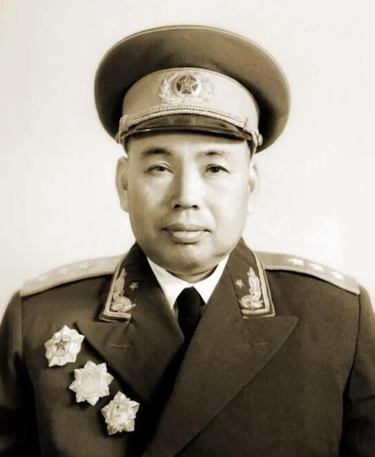 Before the counterattack against Vietnam, General Vo Nguyen Giap of the ...