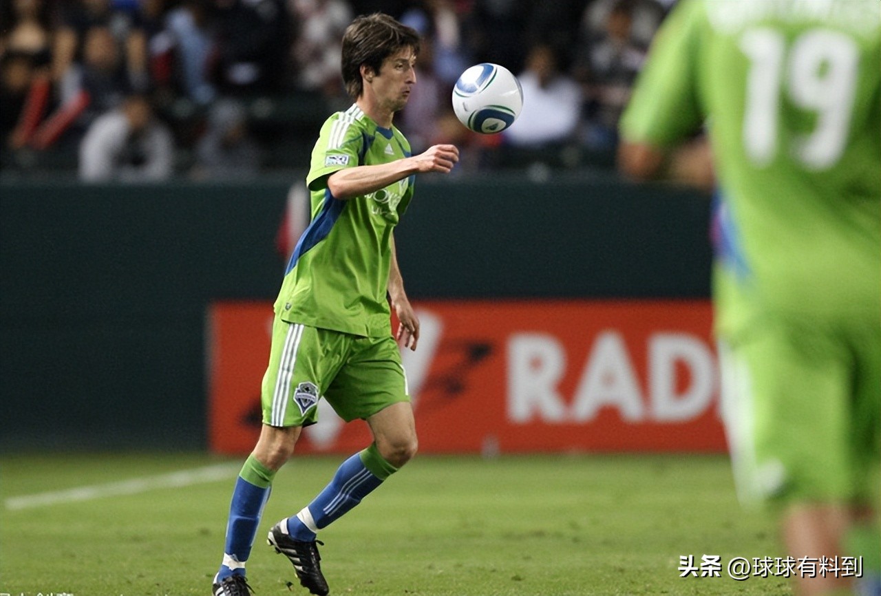 Can these seven talented teenagers carry Manchester United's future ...