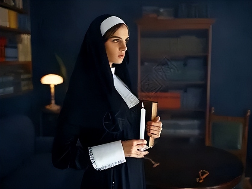 The Development of Nuns in England in the Late Middle Ages - iNEWS