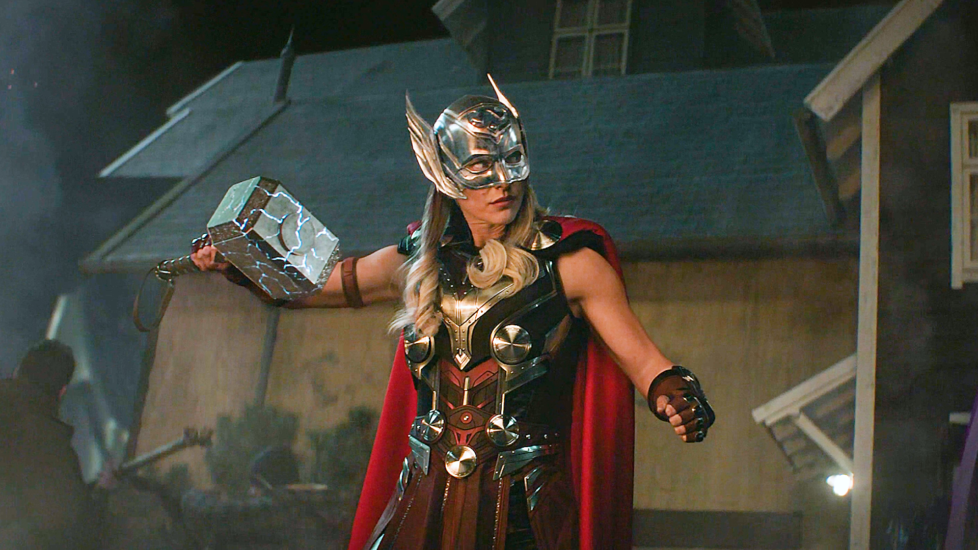 The most handsome female Thor - Jane - iNEWS