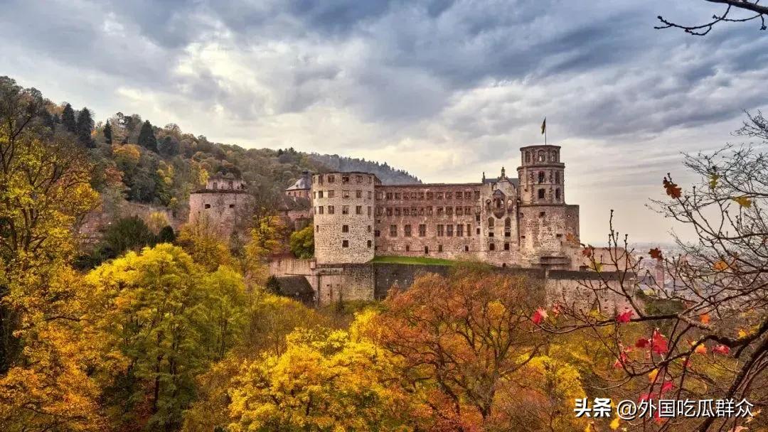 Visit the most beautiful universities in the world, you will be amazed ...