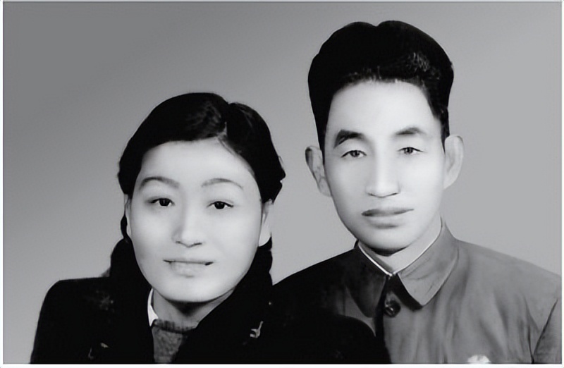 Before the liberation of Nanjing, she hid an important piece of ...