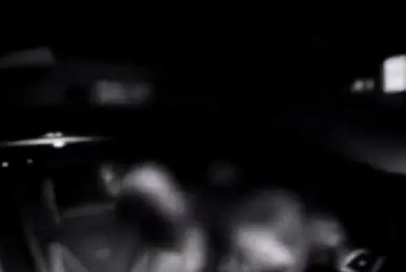 Shanghai Neptune was dating a female netizen in the car. When she was ...