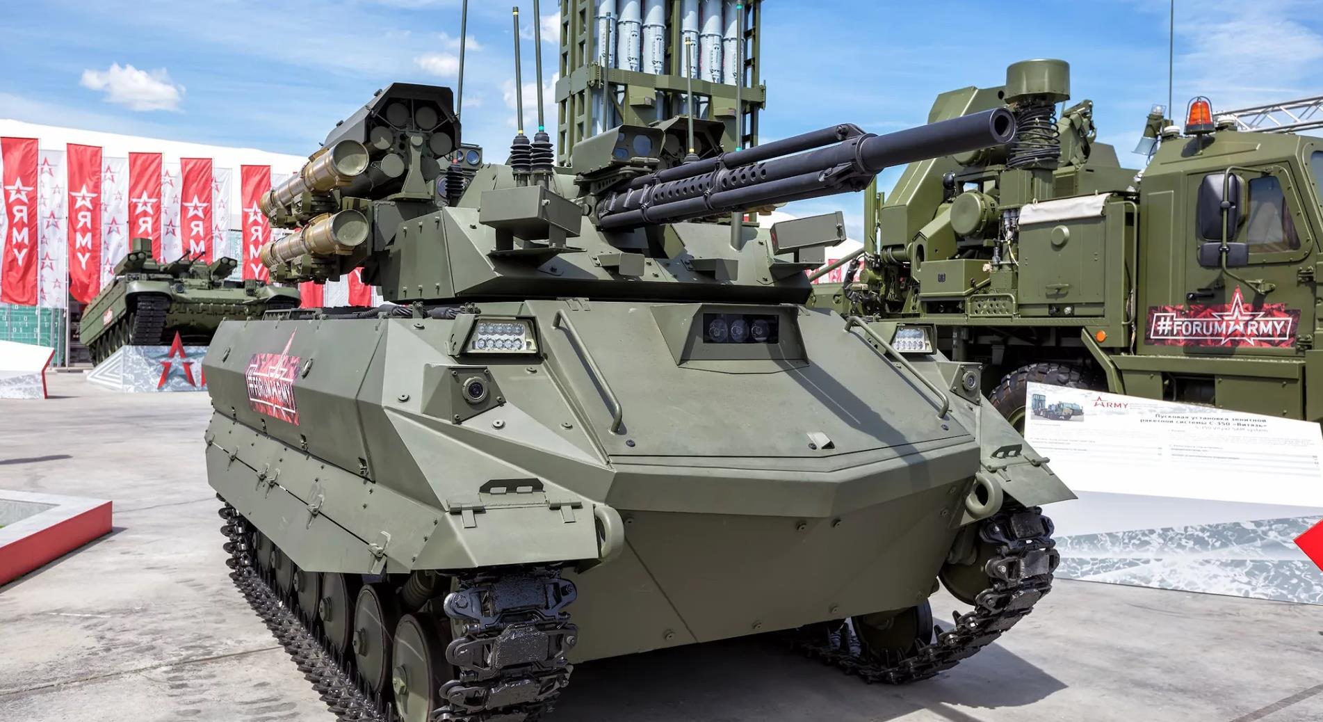 Uranus-9 unmanned combat vehicle, with powerful performance such as ...