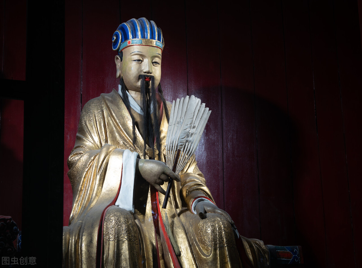 Eight Wizards in Chinese History - iNEWS