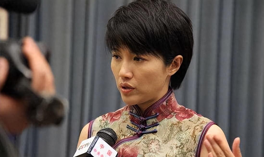 Sad! Ni Ping calls her "the best actress in China". After winning eight ...