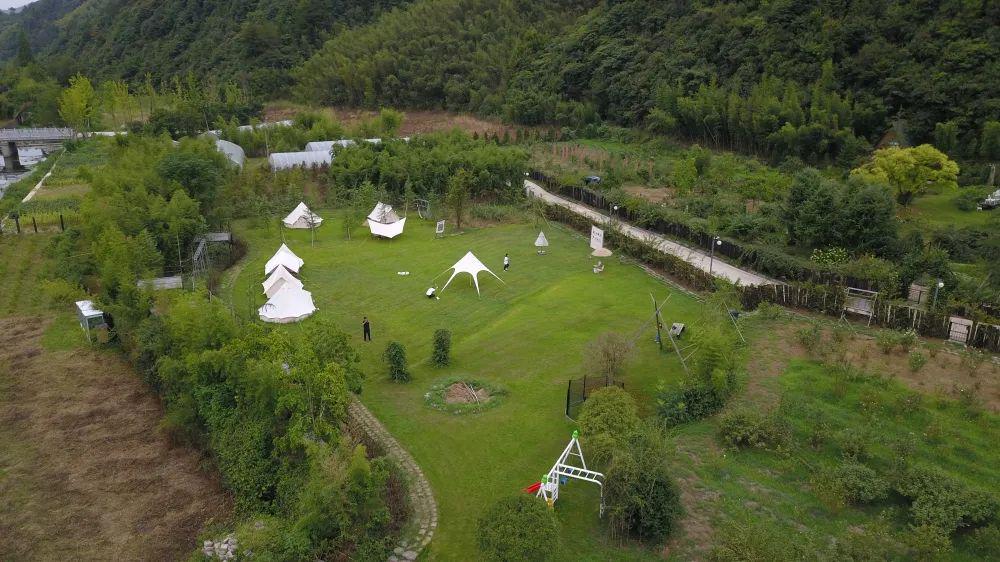 "Camping + Scenery +", "Nanshan South" outdoor camping base in Lin'an ...