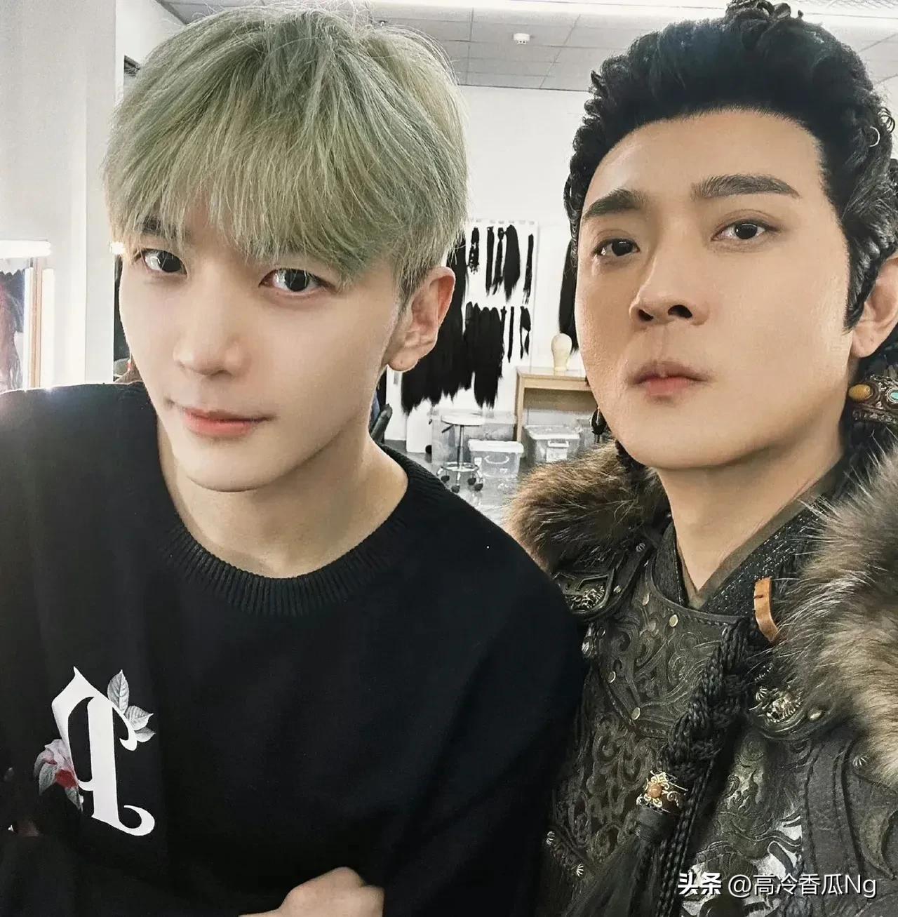 After Hong Xin divorced, how hard did the son try to protect his mother ...