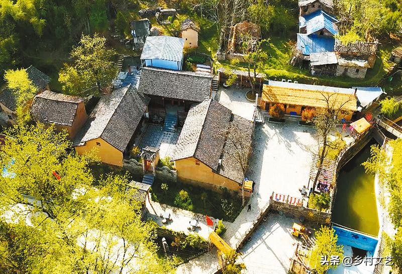 Ancient Charm and New Look Wang Family Courtyard - iNEWS