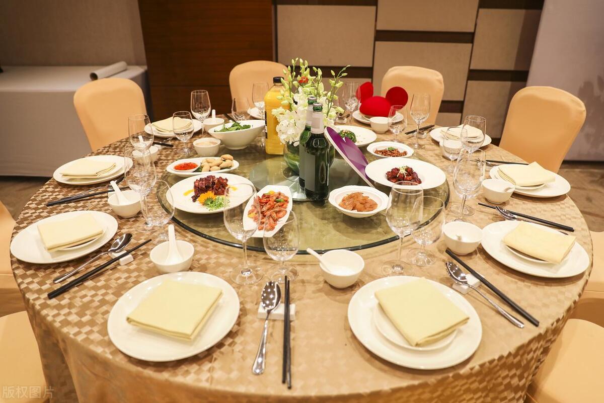 Selfish children who grow up can be seen at the dinner table, the first ...