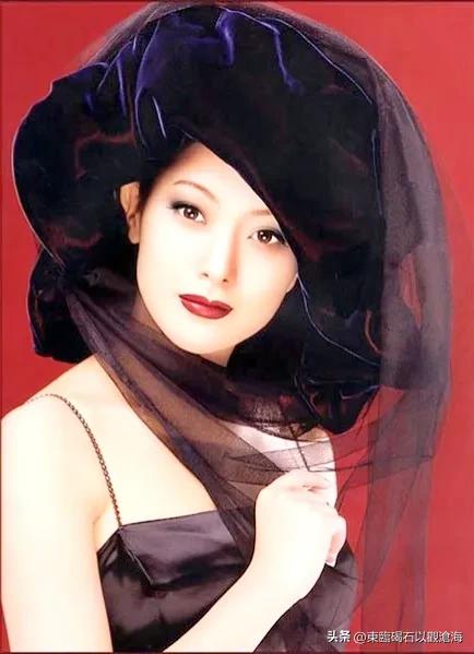 Kim Hee Sun - iNEWS
