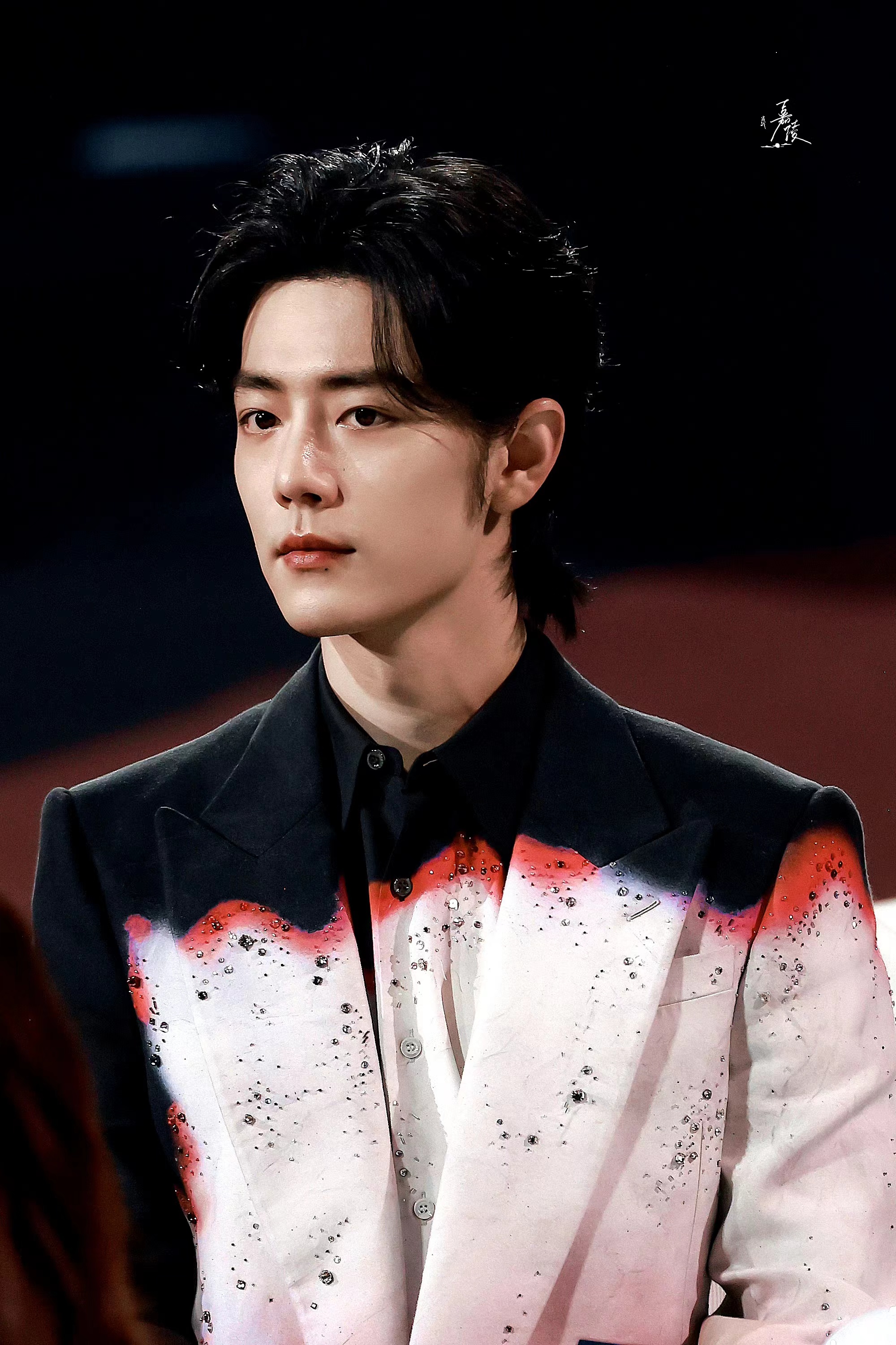 Unexpectedly, this night in Hong Kong, the older generation of Hong ...