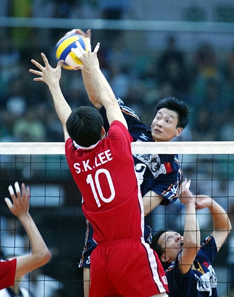 Zheng Liang, a national men's volleyball player: He had a brilliant ...