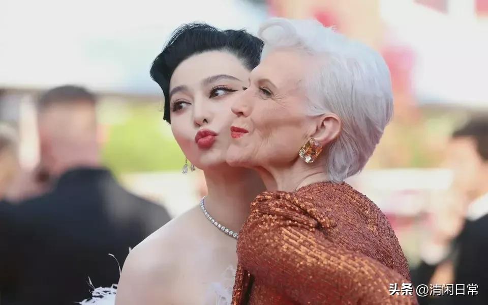 Fan Bingbing May Make A Comeback Abroad Next To The Worlds Richest Mans Mothers Golden Thigh