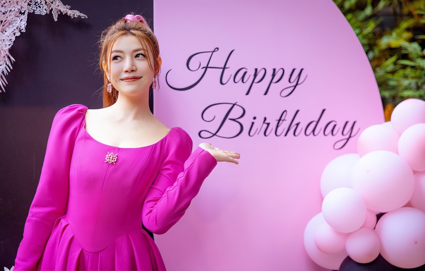 Michelle Chen's 39th birthday photo, Xiao Chen is very caring for her son, and her relationship ...