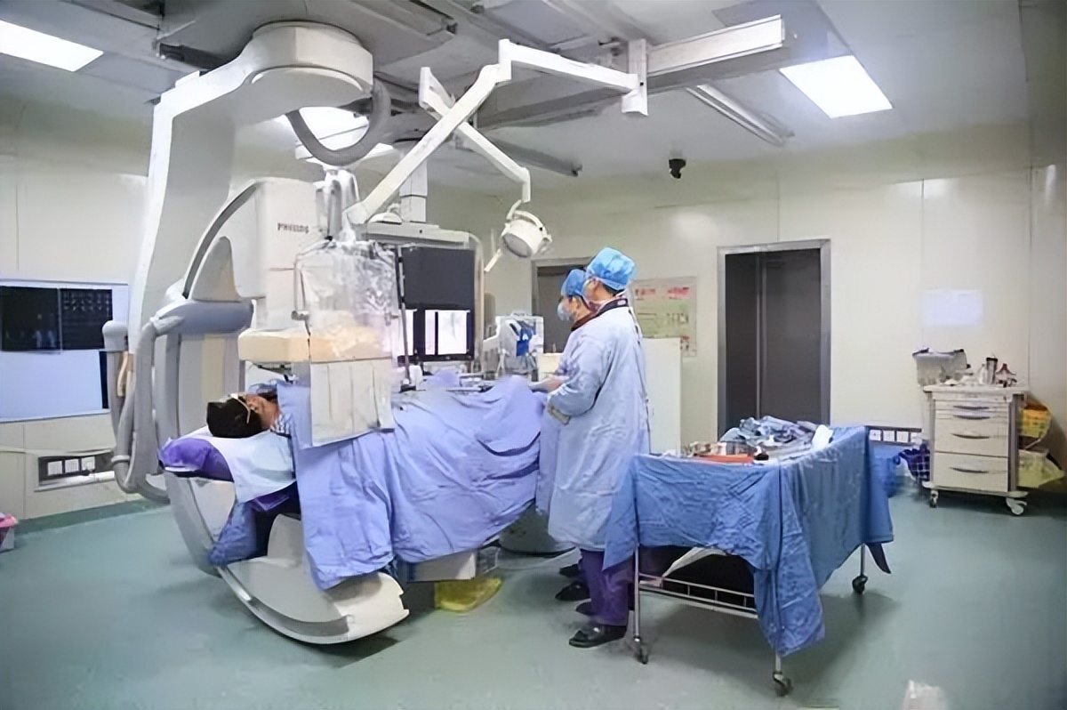 Architectural Design Requirements for Interventional Therapy Centers in ...