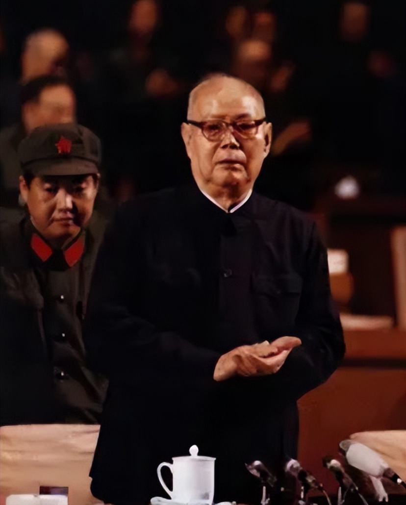 Li Gang, the only surviving wife of the founding marshal so far: She is ...