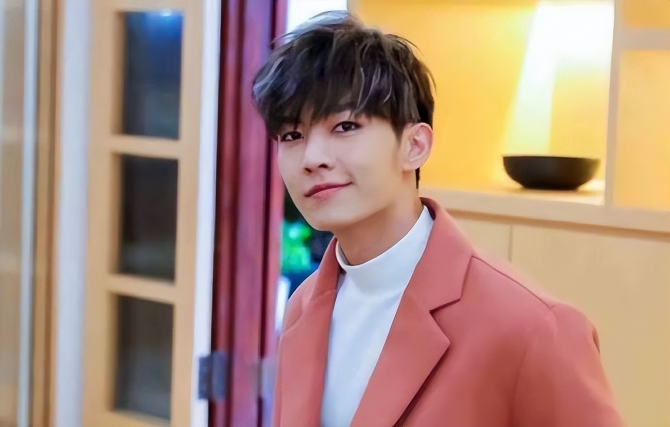 Why did Aaron Yan dare to bring his bodyguards to threaten his ex ...