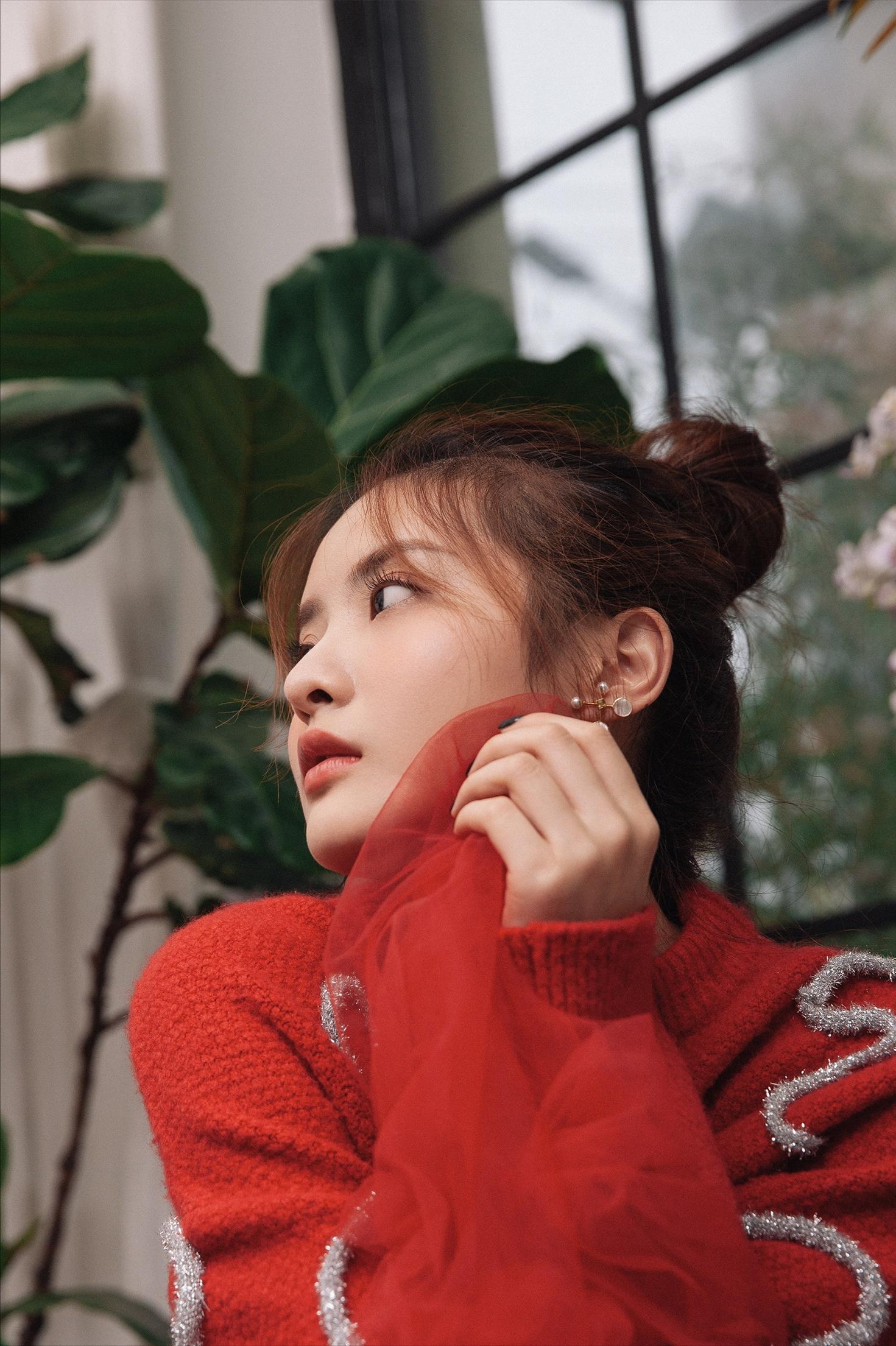 Lai Yumeng, a female star born in 1995 - iNEWS