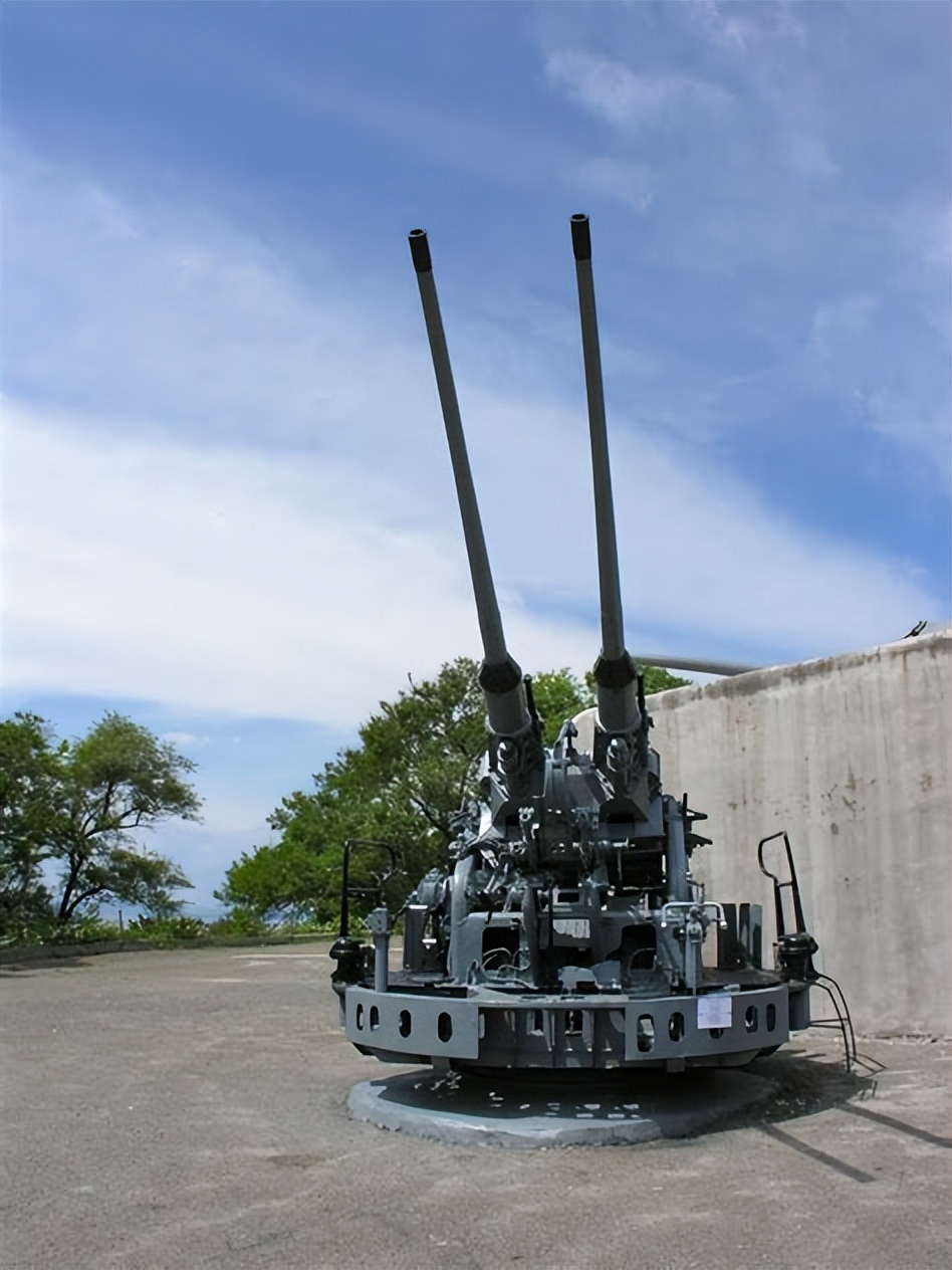North Korean ZIF-31 double-barreled 57mm shipborne anti-aircraft gun ...
