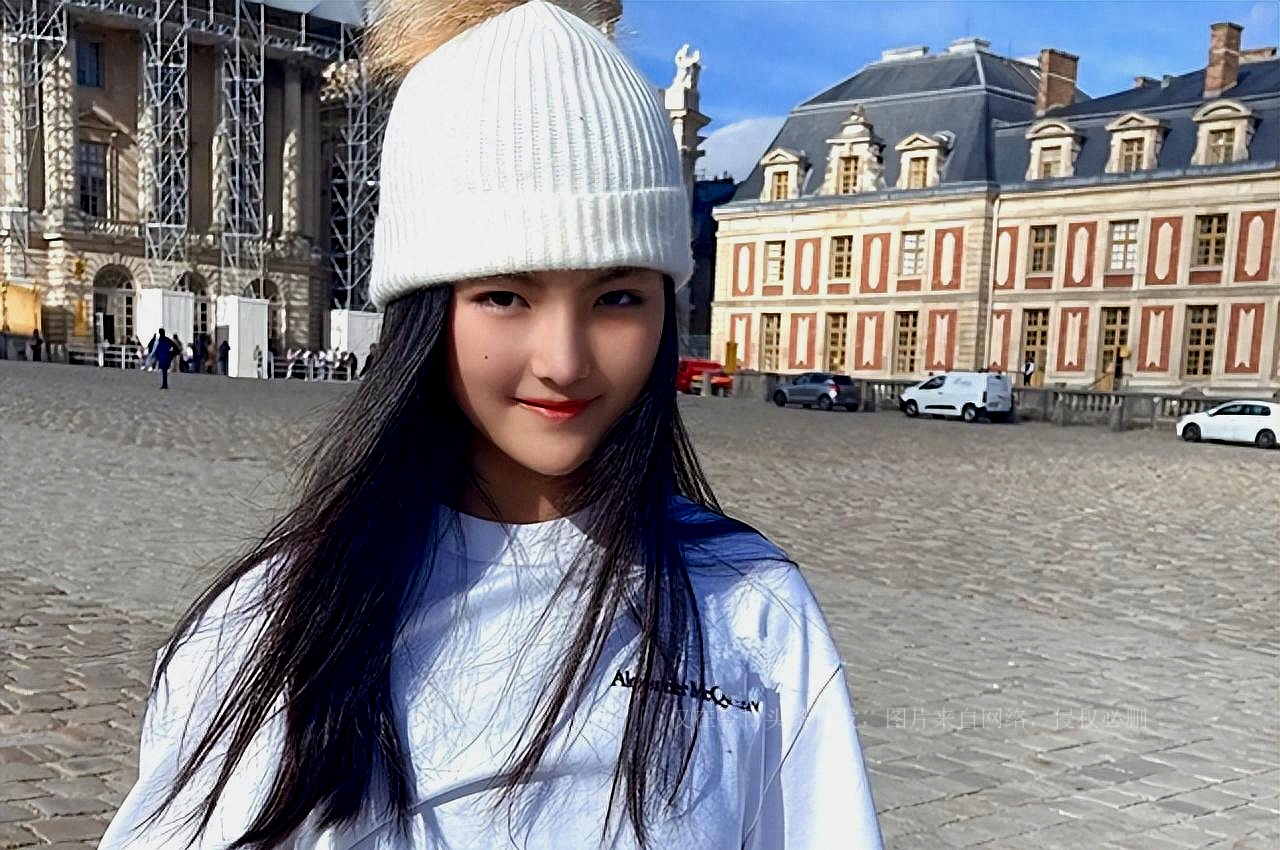 Wang Shiling is only 13 years old. She has a unique family background ...