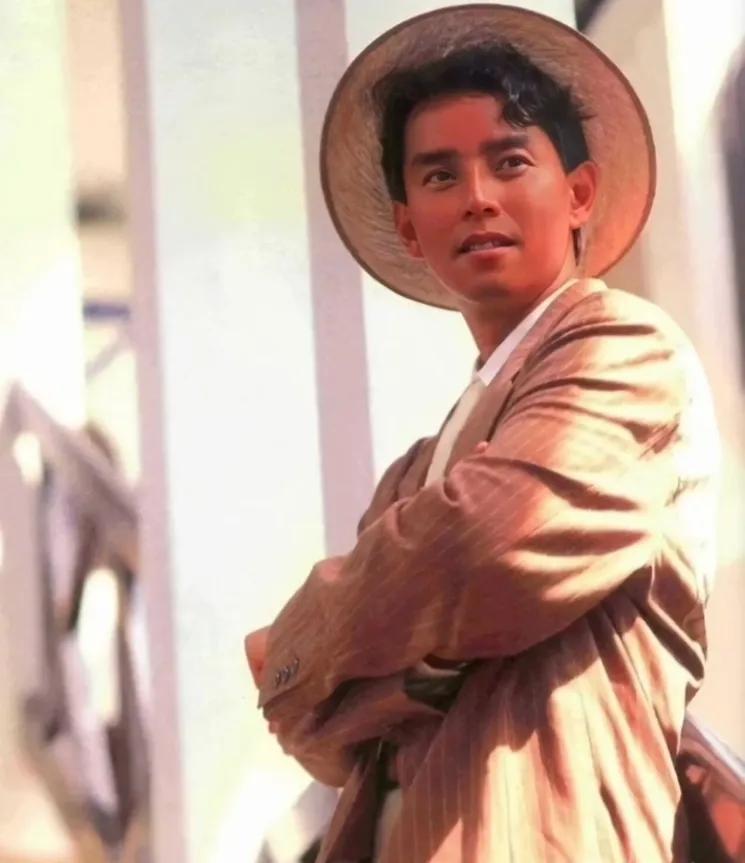 Hong Kong's music scene in 1989: Tan Zhang contends for hegemony (Part ...