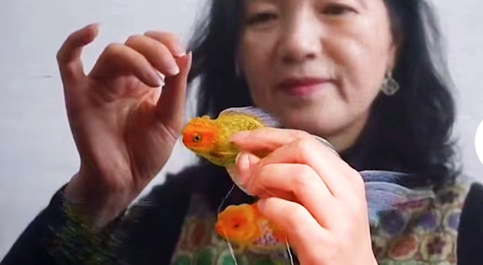 "Queen of Embroidery" Yao Jianping, an embroidery of tens of millions ...