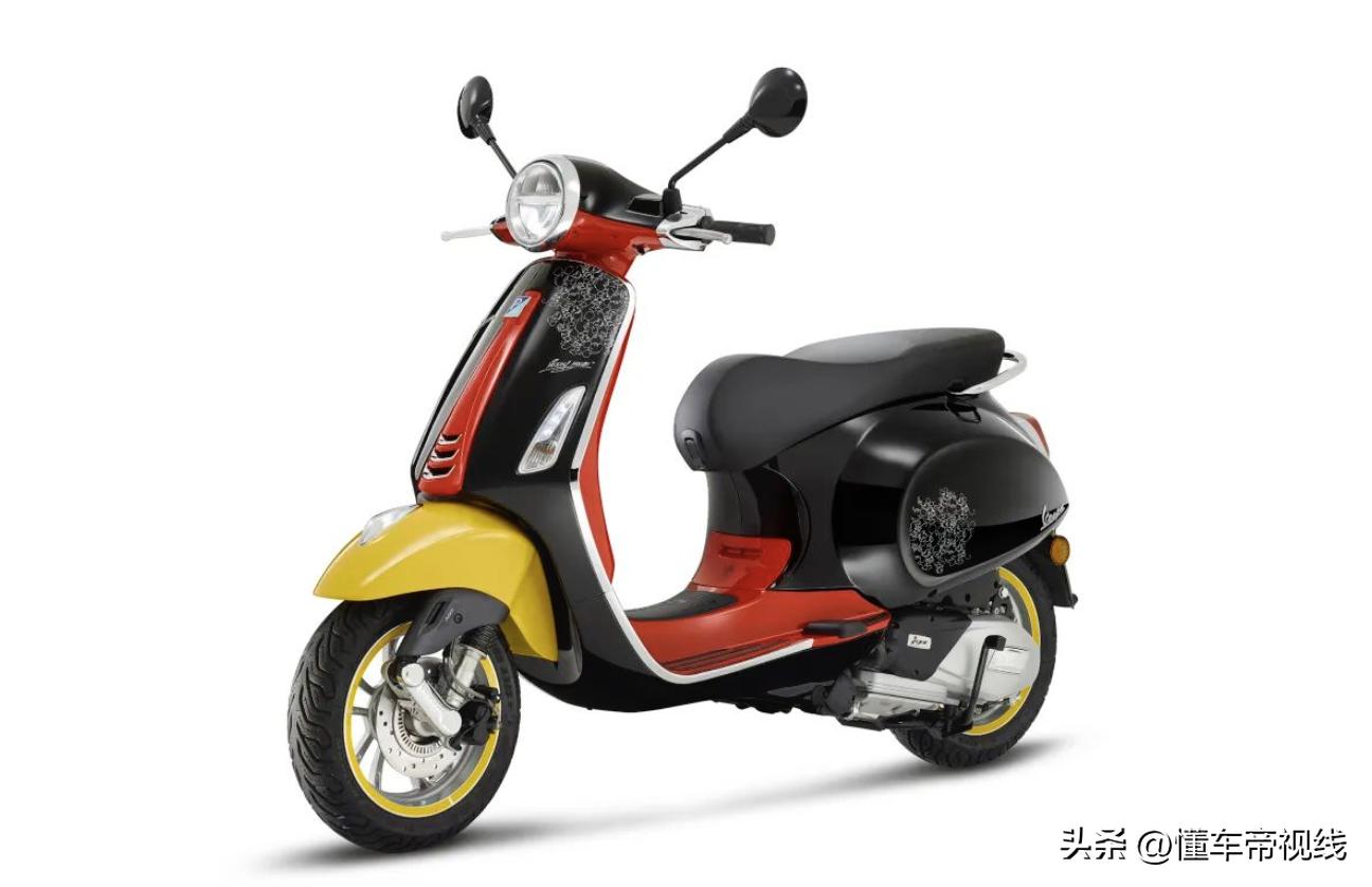 Co-branded with Disney, Vespa Primavera special edition official image ...