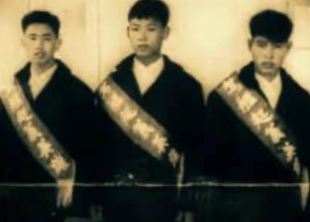 In 1966, three soldiers from Fuzhou defected to Taiwan by boat, and ...