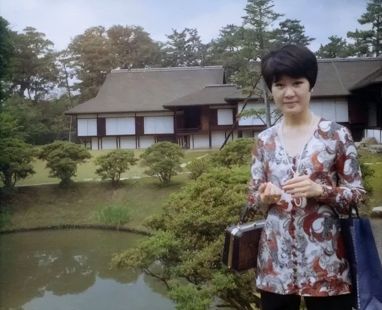 Worth hundreds of millions, she divorced - iNEWS