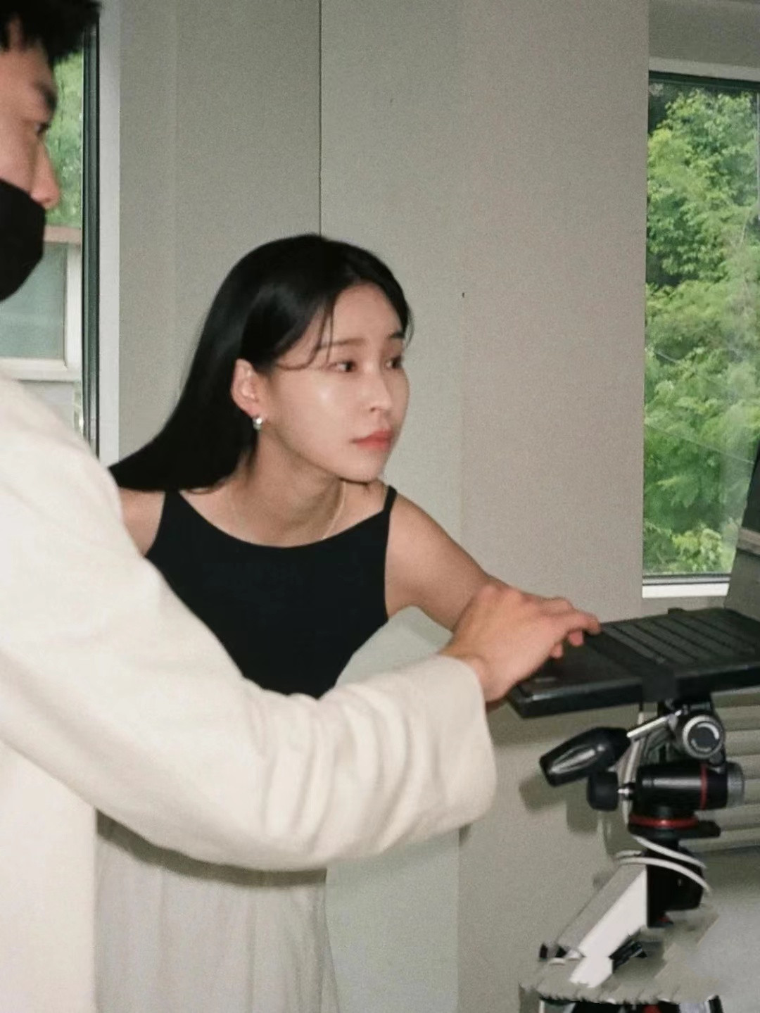 If you are also a black and white color matching control, why not take ...