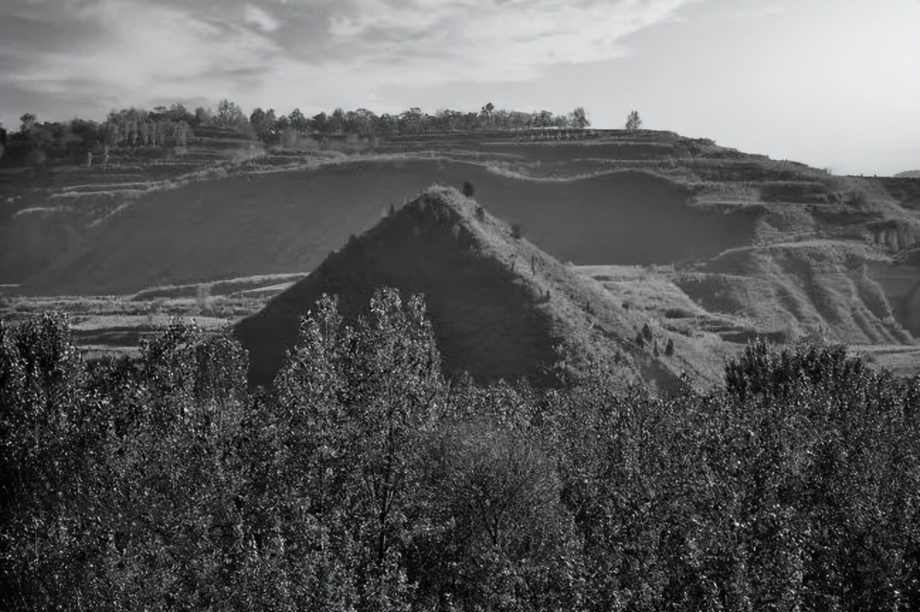 "Historical Tales of Luoning" - ㉙Complicated and confusing Emperor ...