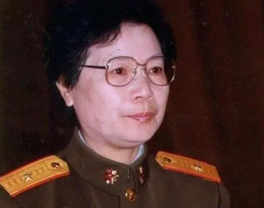 Who were the five female generals who were awarded the rank of major ...
