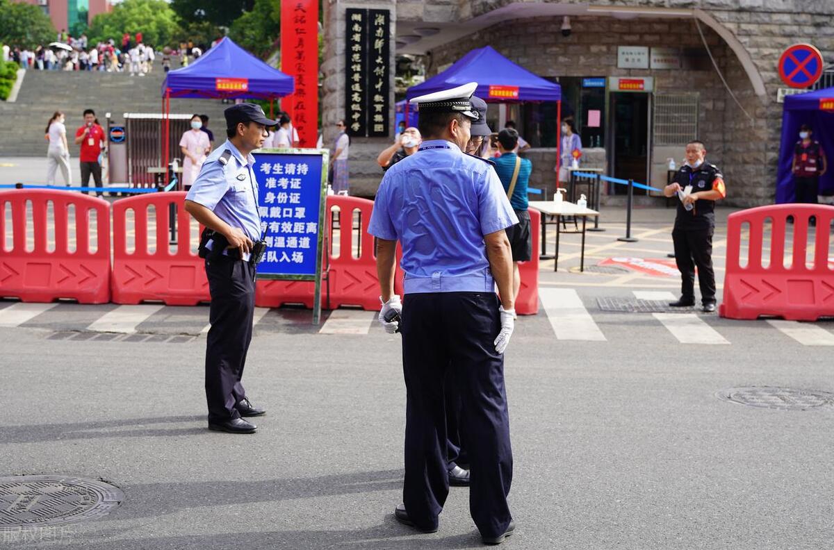 The school lets the children's parents take turns to stand guard on ...